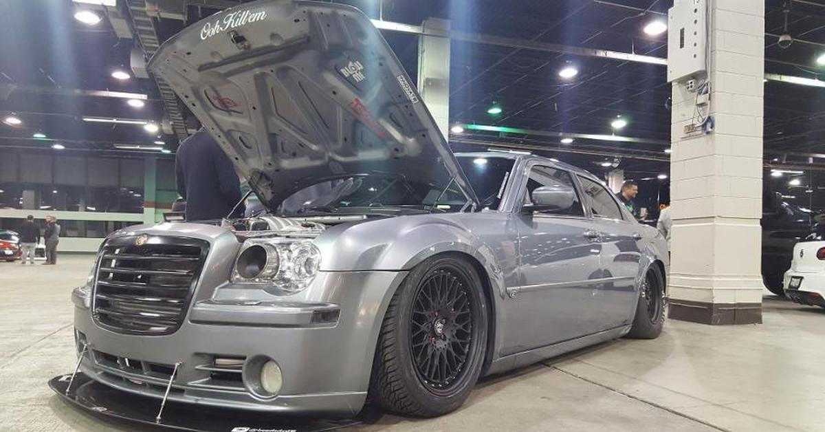 American Muscle. Chrysler 300C Turbo. - 26.11.17 21:33 | Пикабу